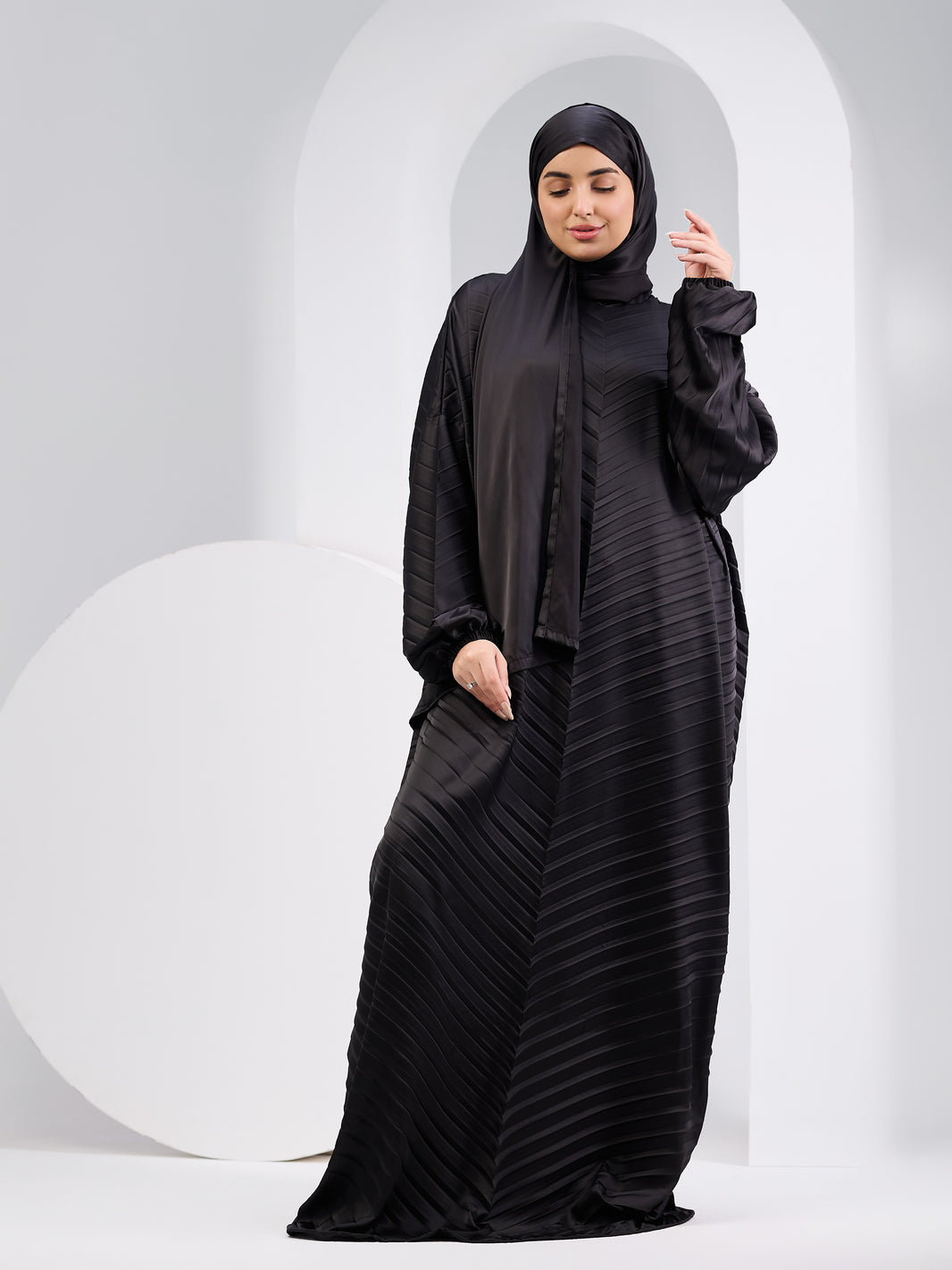 Pleated Elegance – rafif